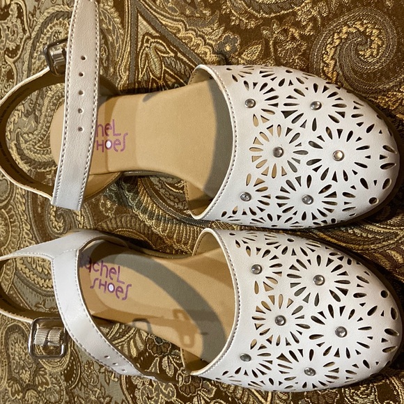 Rachel Shoes | Shoes | Rachel Shoes White Closed Toe Sandals | Poshmark